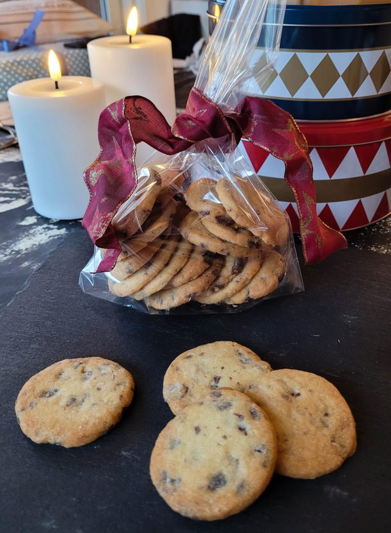 Shortbread cookies med chokolade - hannemad.dk